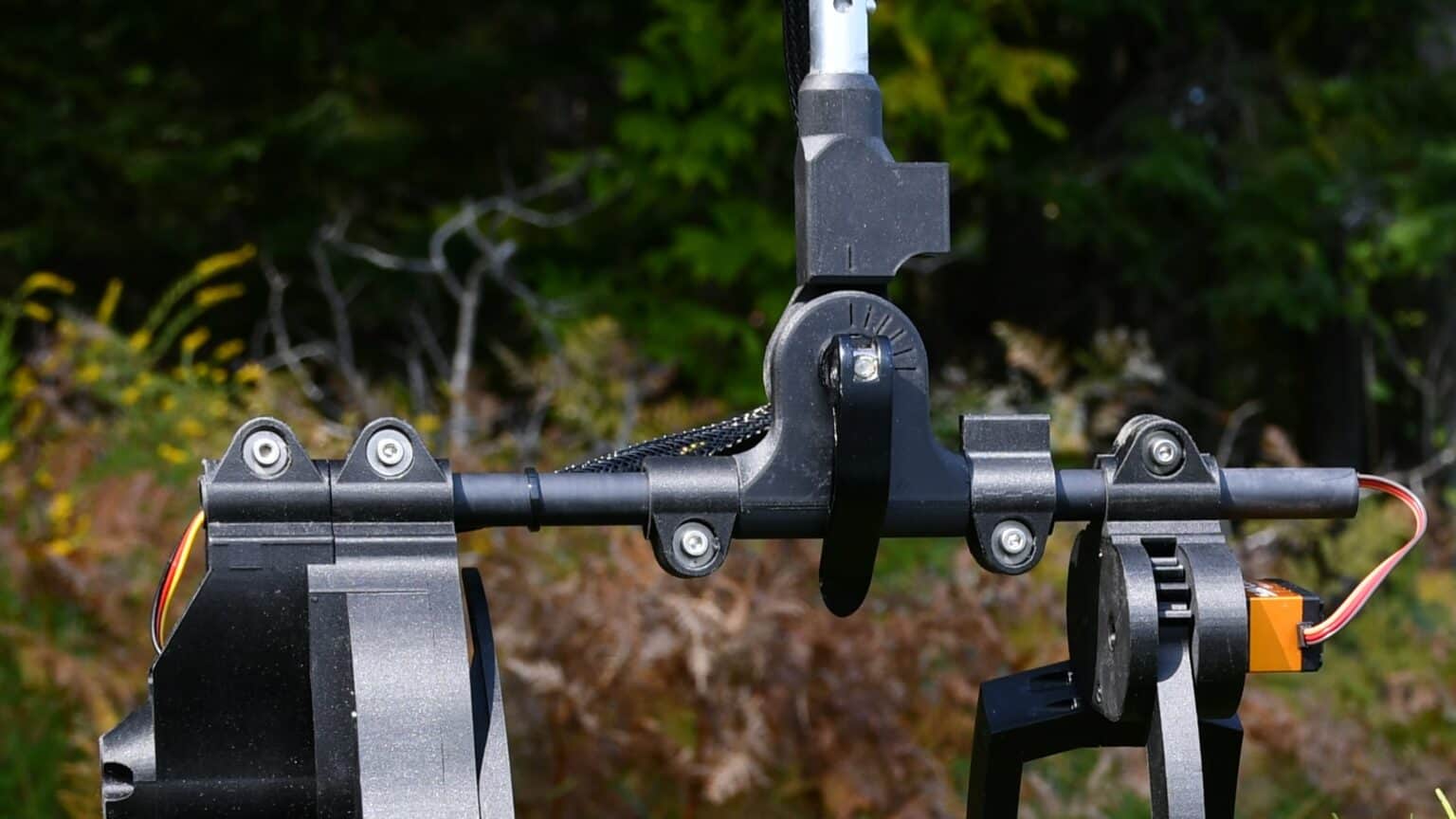 DeLeaves®: Tree Cutting Drone | Forestry Robotics